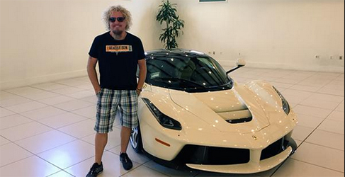 El cantante de Van Halen y su "Cappuccino" Ferrari LaFerrari - Motor y ...
