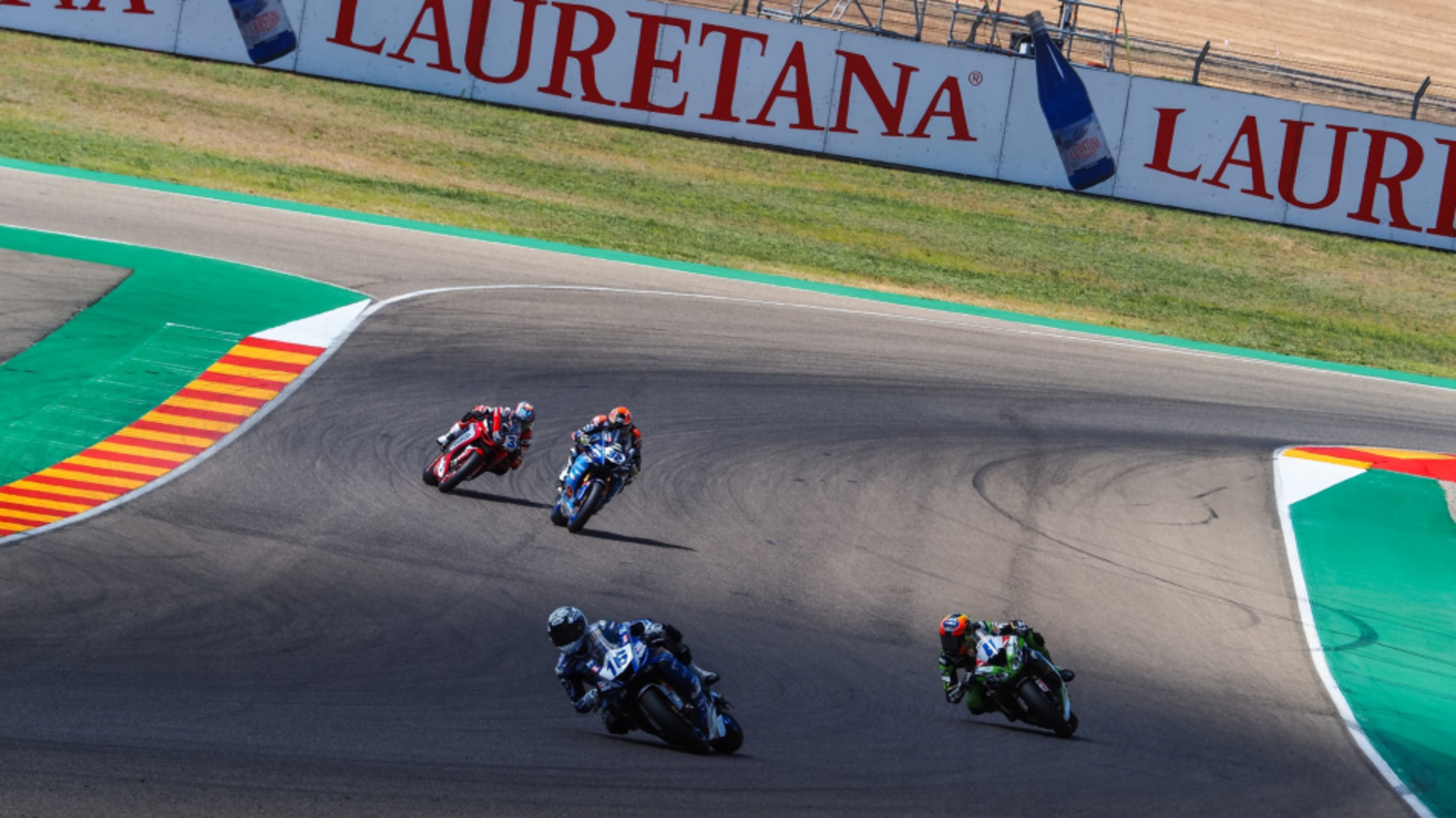 Andrea Locatelli arrasa en MotorLand - Motor y Racing