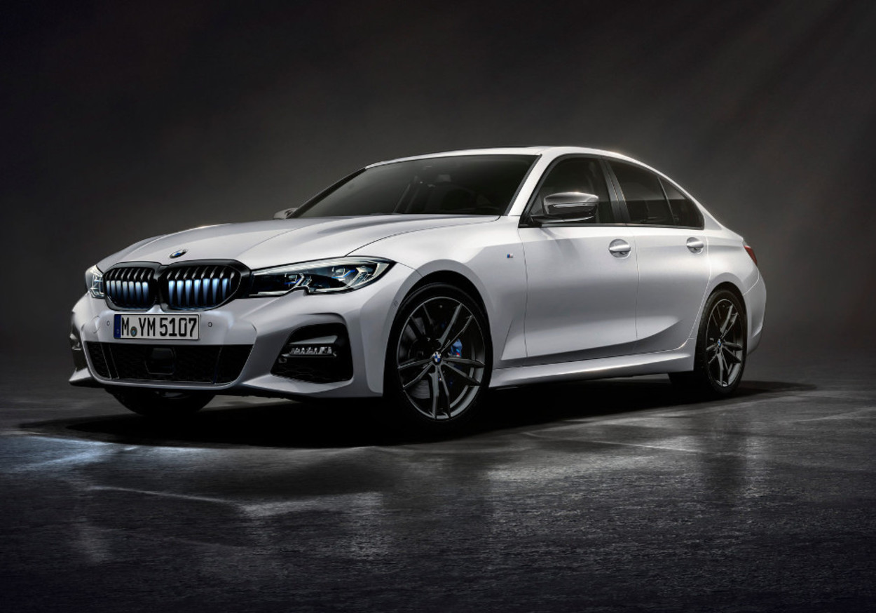BMW mostró el 330i Iconic Edition 2021 - Motor y Racing