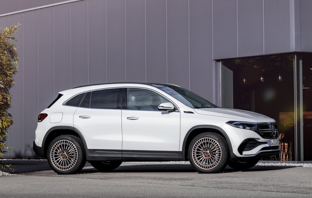 Mercedes-Benz EQA - Motor y Racing