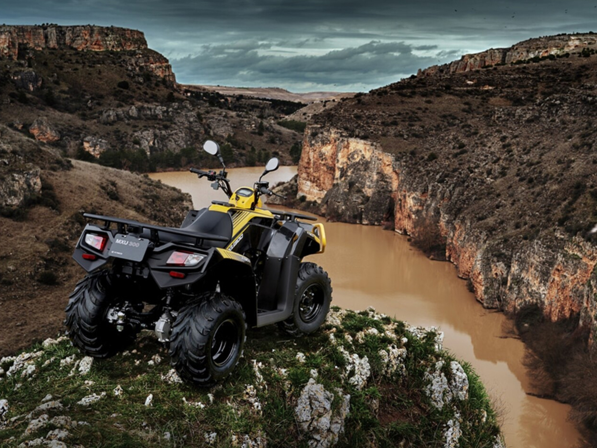 Llega el nuevo Kymco MXU 300 - Motor y Racing