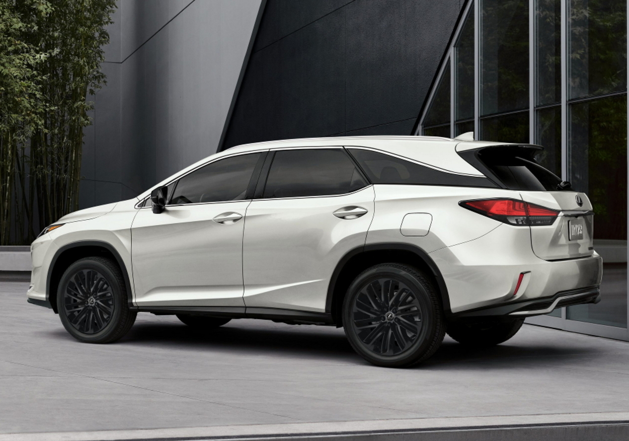 Nuevo Lexus RX L Black Line 2022 - Motor y Racing