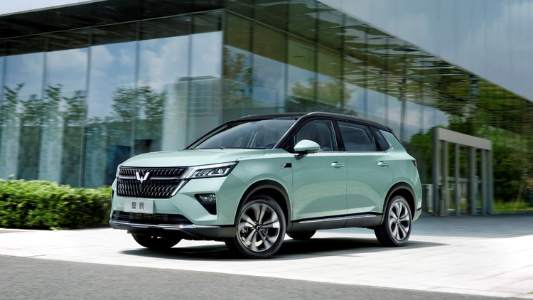 Nuevo Wuling Asta para China - Motor y Racing